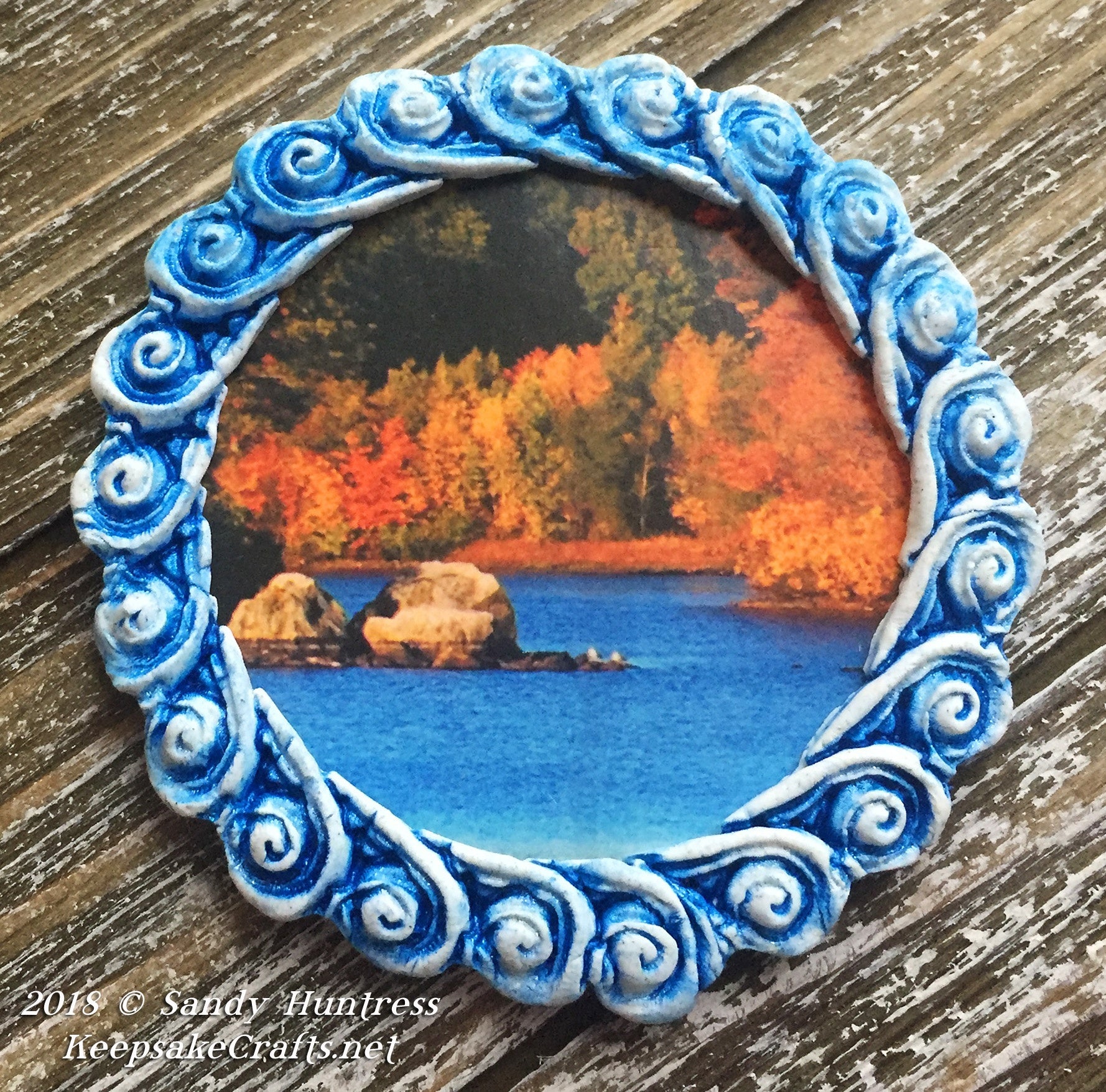 Wavy Photo Frames - Ripples & Waves Create Along Box