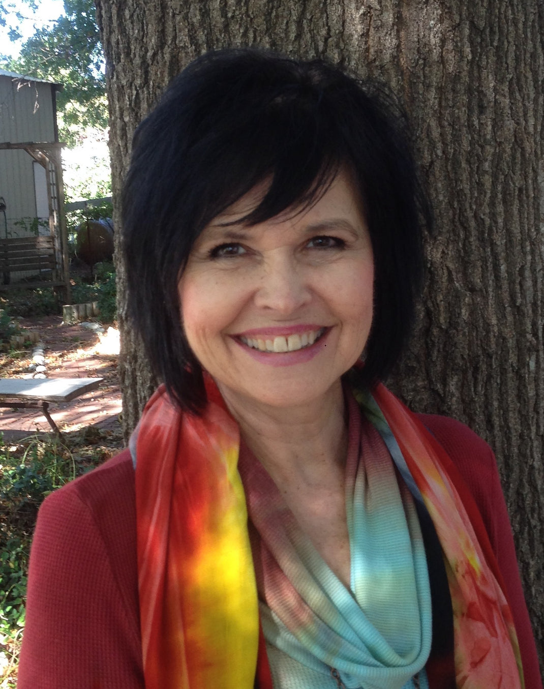 Online Mixed Media Workshops with Lisa Renner